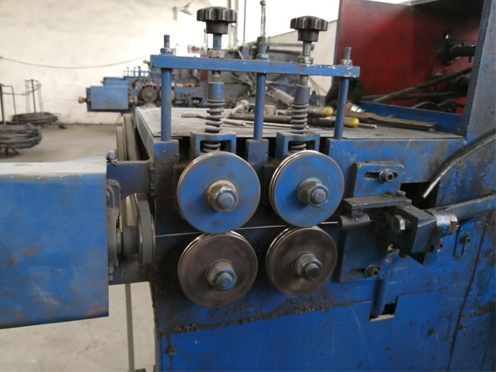 Hanger production line | wire cloth hanger making machine